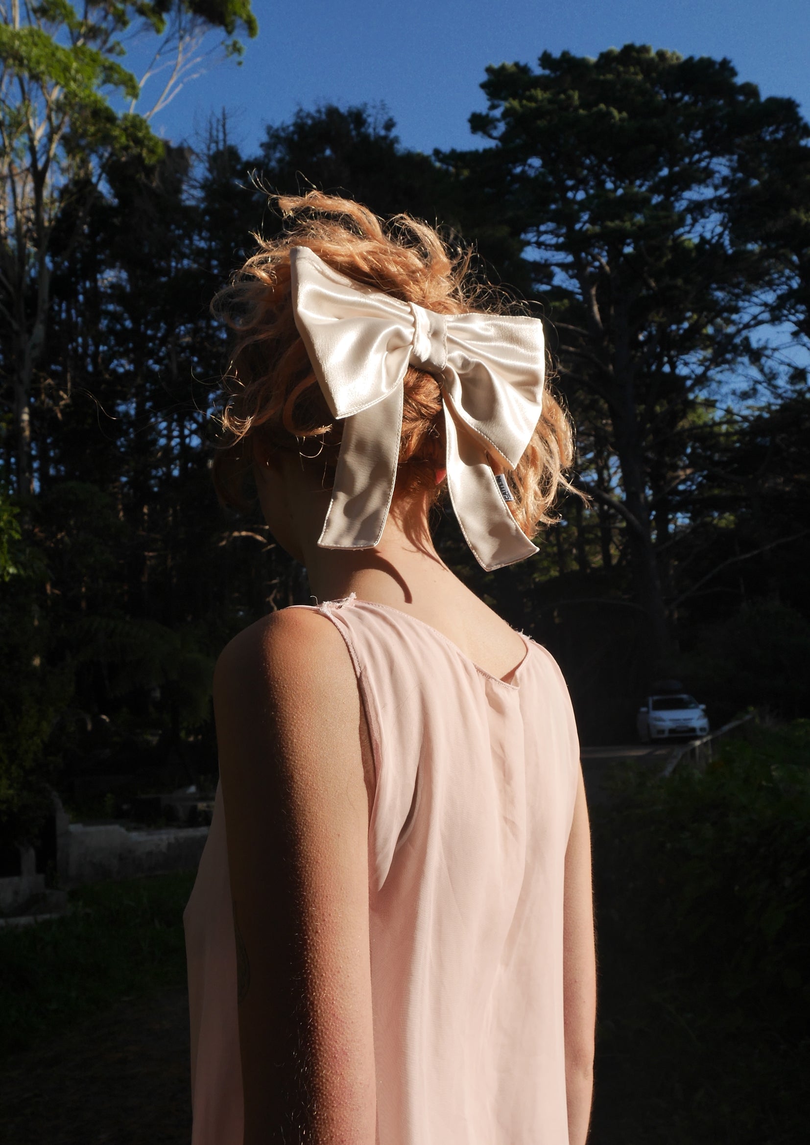 Georgie Hair Bow | Heavy Cream Satin – Caitlin Snell